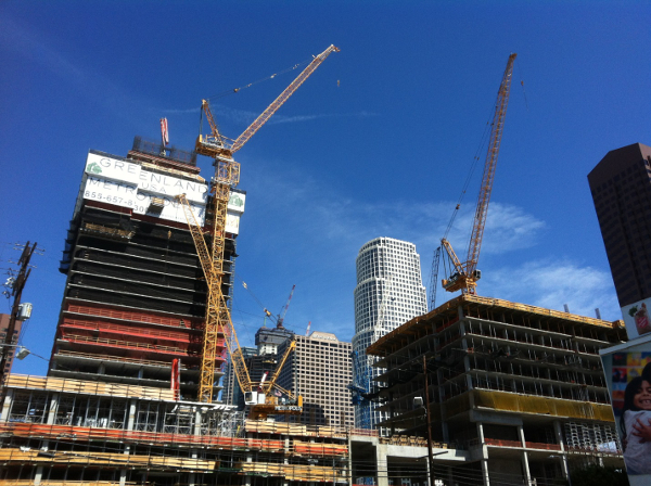 Immigrant Growth Machines : Metropolitan Reinvention in Los ...